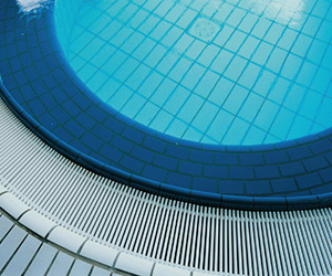 SWIMMING POOL GRATES | What We Do | LUXURY FIBERGLASS SWIMMING POOLS ...